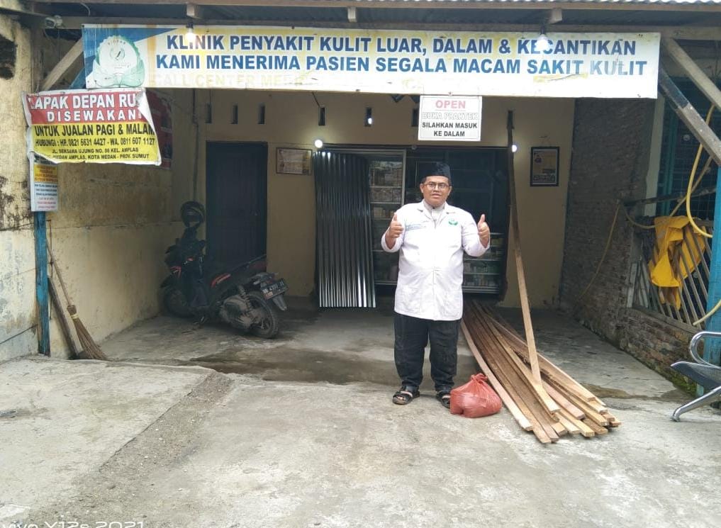 Dr.Rahmat Shah Di Kenal Dermawan di Penjuru Dunia Bantu Infaq Material ...